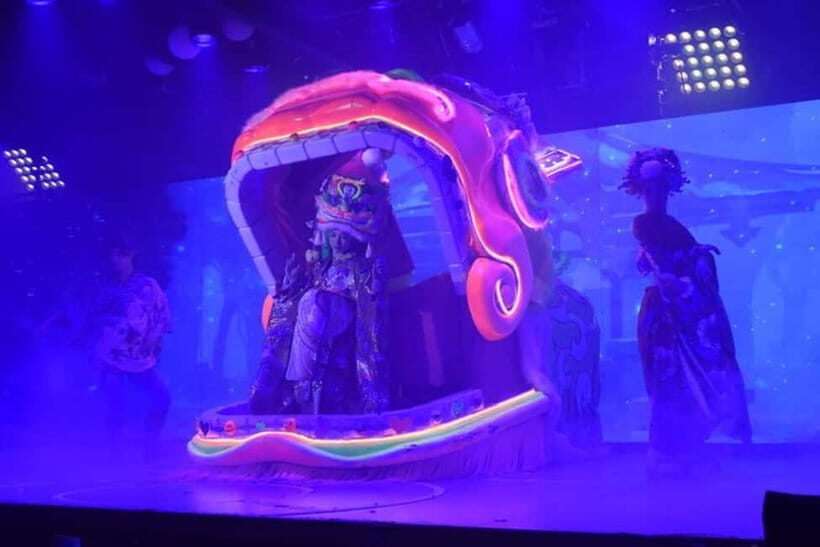 Samurai themed Entertainment show in Shinjuku - Who Should Consider This Experience?
