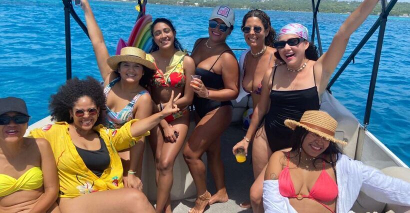 San Andres: Private Boat Trip with Aquarium and Beach Stops - Key Points