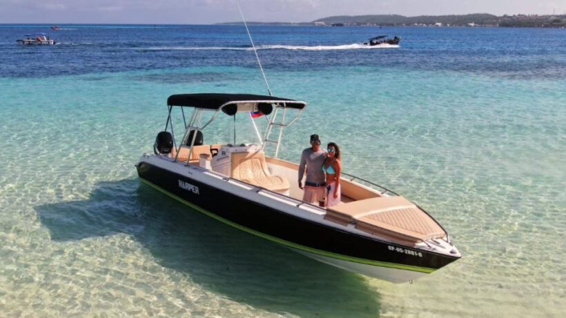 San Andres: Private San Andres Bay Tour by Luxury Speedboat - Authentic Guest Experiences