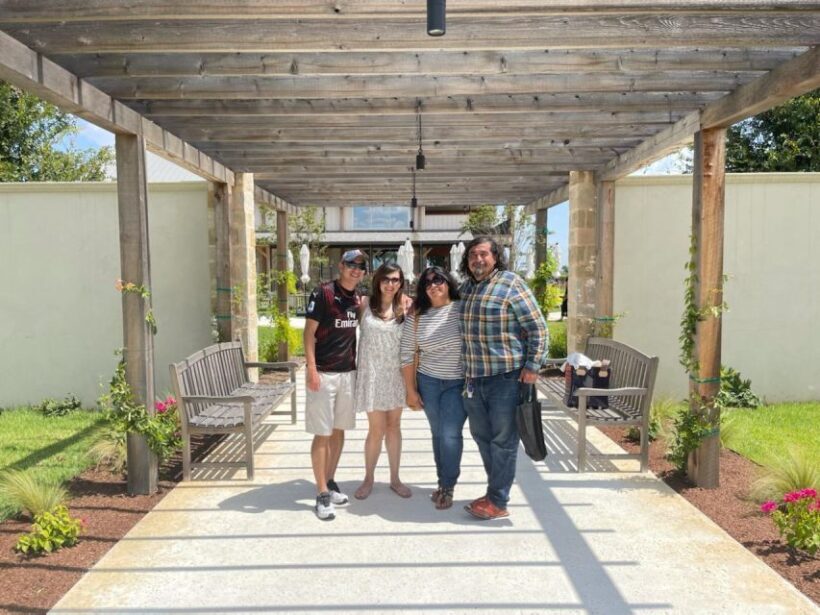 San Antonio: Fredericksburg Wineries Day Trip with Tastings - The Transport and Group Size