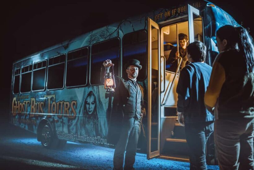 San Antonio: Ghost Bus Haunted Pub Crawl - The Experience: What You Can Expect