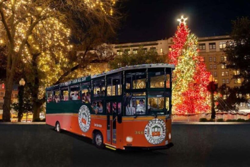 San Antonio: Holiday Sights & Festive Nights Trolley Tour - A Detailed Look at the Experience