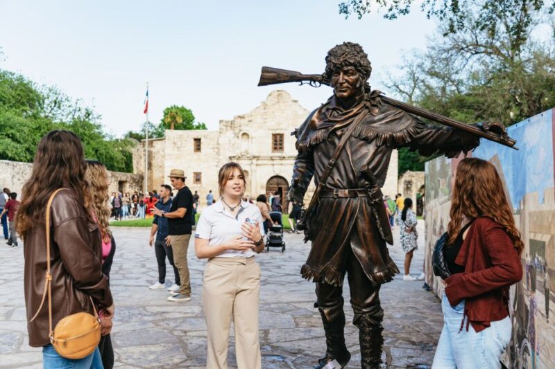 San Antonio: Small Group Night Tour with River Walk Cruise - What Reviewers Love Most