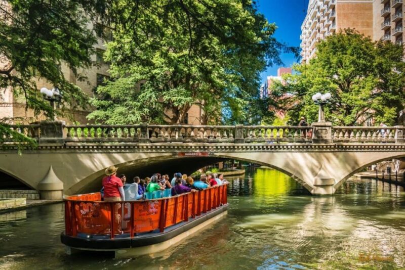 San Antonio: Small Group Tour w/ Alamo, Tower & River Cruise - Who Would Enjoy This Tour?