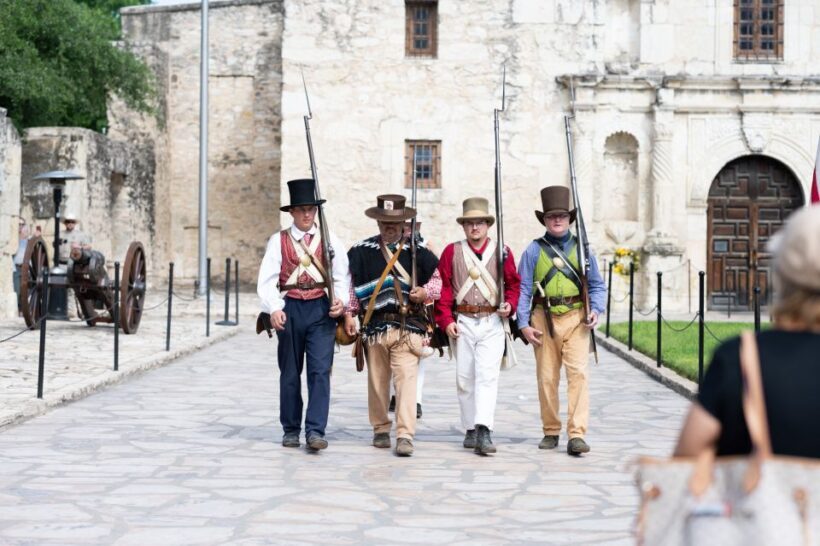 San Antonio: The Alamo Exhibit Entry Ticket - FAQ