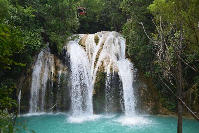San Cristobal: Chiflon Waterfalls & Montebello Day Tour - Exploring Montebello Lakes