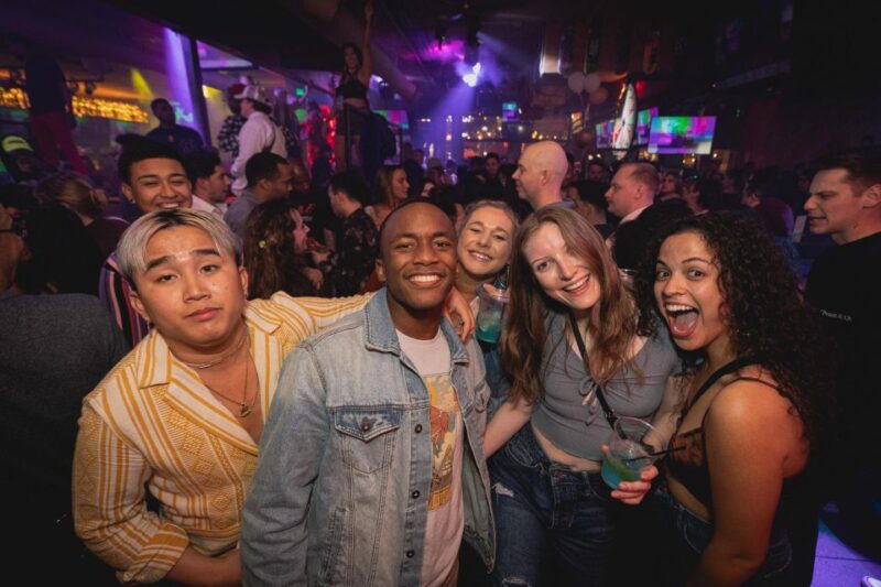 San Diego: "Drink, Ride, Sing, & Dance!" Bar Tour (4 Bars) - FAQ