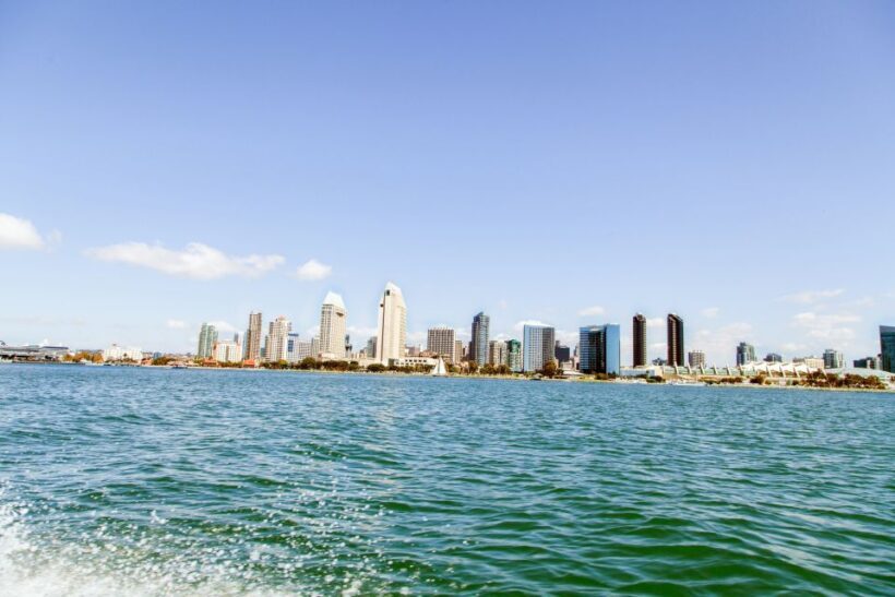 San Diego: Drive Your Own Speed Boat 2-Hour Tour - FAQ