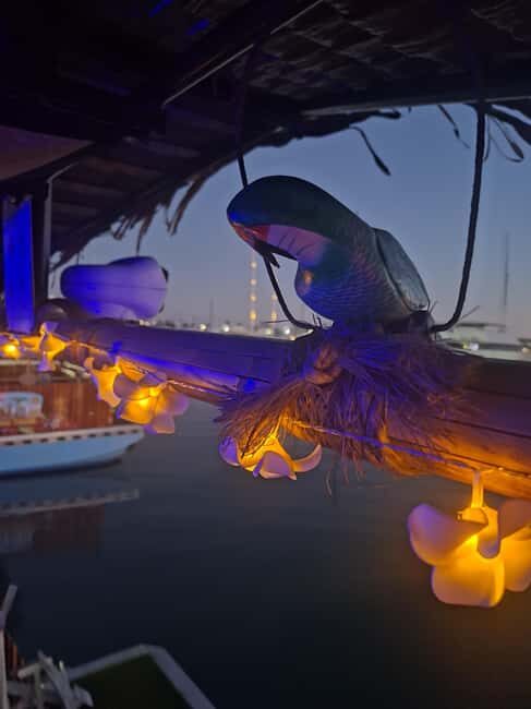 San Diego: Enjoy a jazz cruise on Laki's Lounge - Key Points