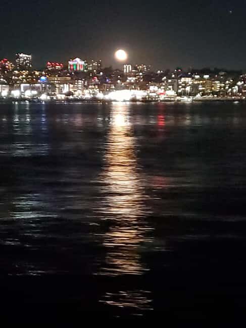 San Diego: Enjoy a jazz cruise on Laki's Lounge - FAQ