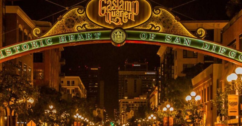 San Diego: Gaslamp Quarter Ghosts and Crime Walking Tour - The Guides: Your Personal Storytellers