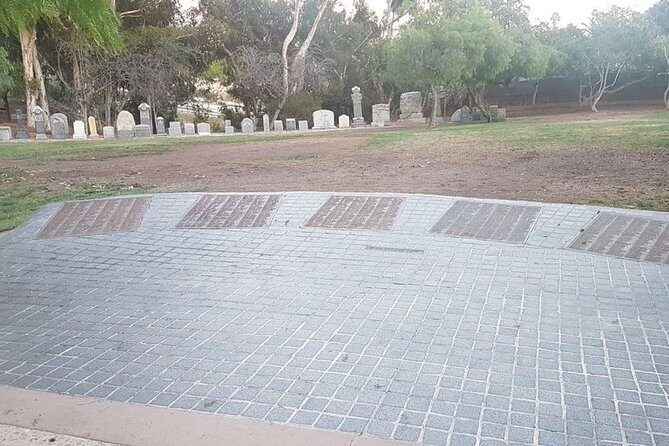 San Diego Ghosts and Gravestones: A Haunted Trolley Tour - FAQ