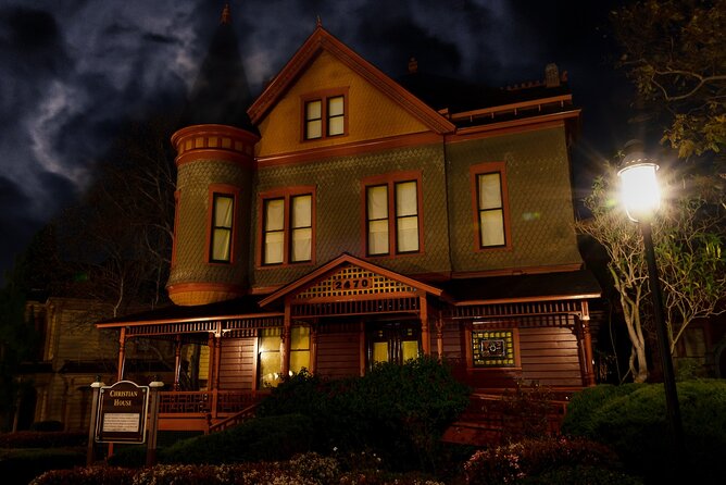 San Diego Ghosts: Gaslamp Haunted Tour - Who Will Love This Tour?
