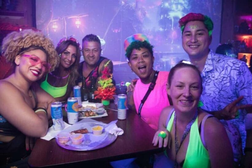 San Diego: Hillcrest Drag Queen 5 Bar Crawl with Shots - Key Points