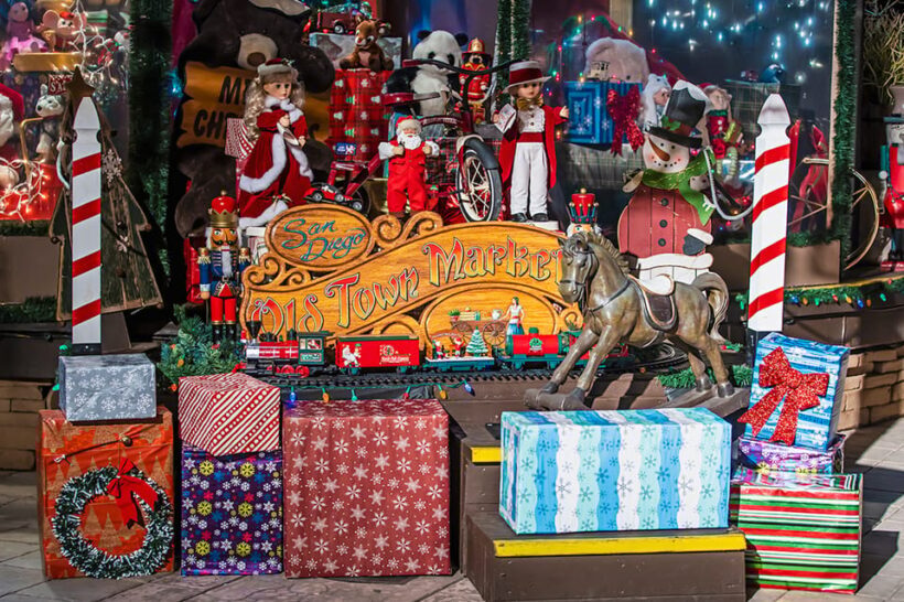 San Diego: Holiday Lights and Sights Trolley Tour - Pricing and Value
