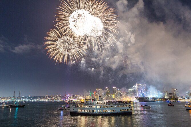 San Diego New Year's Eve Plated Dinner Cruise - Key Points