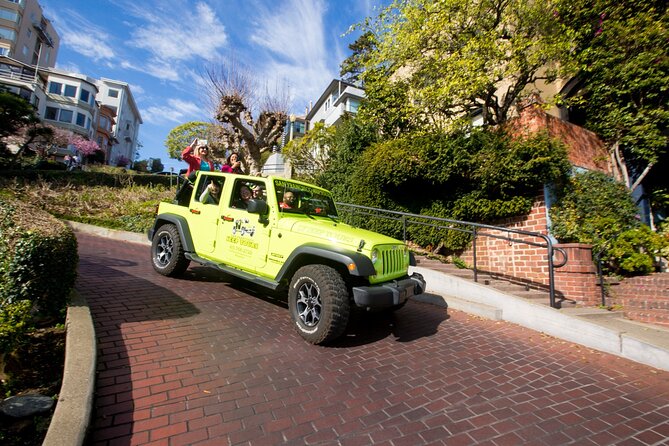San Francisco 2 or 3 Hour Private Group Open-air Jeep City Tour - Meet Your Knowledgeable Guides