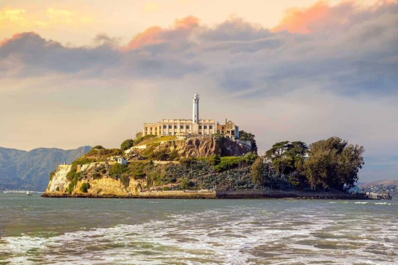 San Francisco: Alcatraz Island & Chinatown Walking Tour - Who Is This Tour Best For?