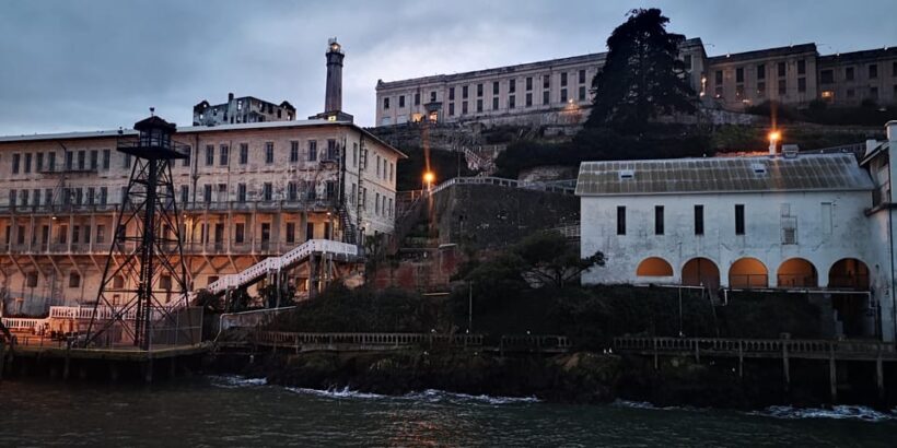 San Francisco: Alcatraz Night Tour with SF Bay Cruise - Key Points