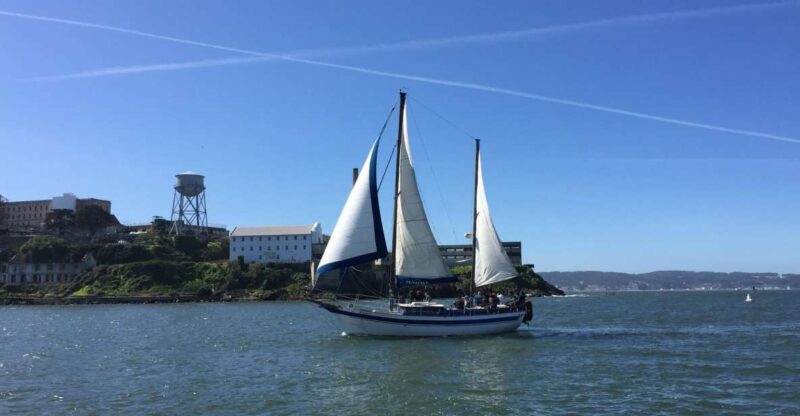 San Francisco: Bay Sailing Tour with Drinks - The Itinerary in Detail