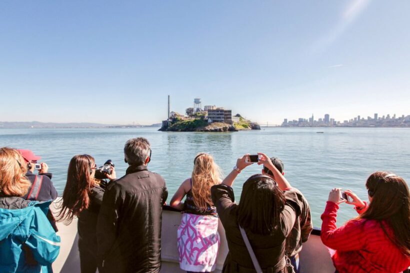 San Francisco: Bridge to Bridge Cruise (90-minutes) - Key Points