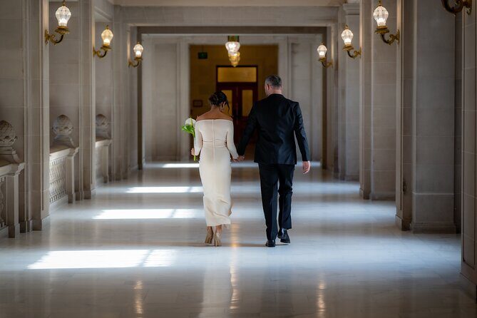 San Francisco City Hall Elopement Photo Session - Why Consider the San Francisco City Hall Elopement Photo Session?