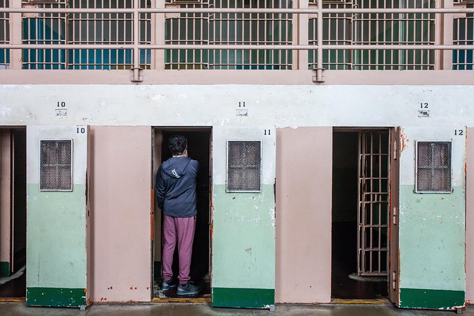 San Francisco Combo: Ferry Building Food Tour and Alcatraz - Whats Included in the Tour