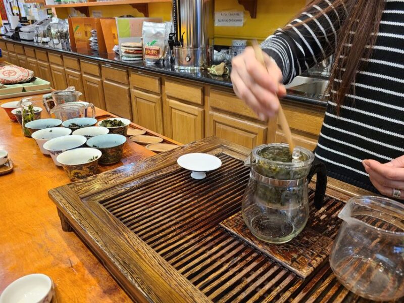 San Francisco: Food Walking Tour of Chinatown & North Beach - Authentic Experiences and Authentic Food