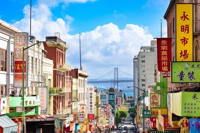 San Francisco: Hop-On Hop-Off Deluxe Bus Tour with 20 Stops - Key Points