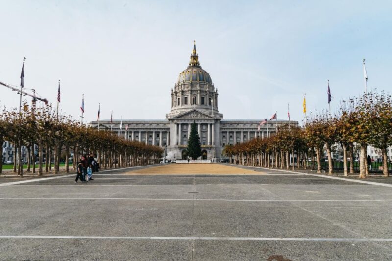 San Francisco: Movie Filming Locations Bus Tour - The Sum Up
