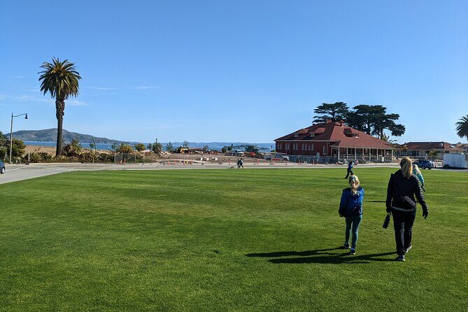 San Francisco Presidio Scavenger Hunt Walking Tour and Game - Introduction to the Presidio Scavenger Hunt Tour