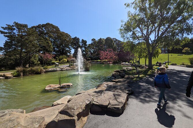 San Francisco Presidio Scavenger Hunt Walking Tour and Game - Major Sights and Hidden Gems