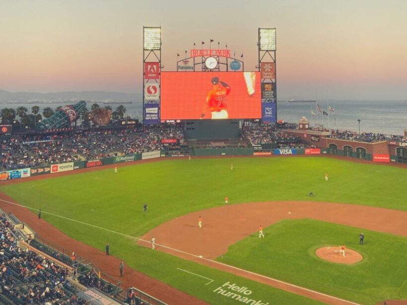 San Francisco: San Francisco Giants Baseball Game Ticket - A Close Look at the Experience