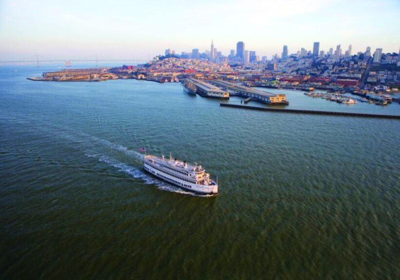 San Francisco: Thanksgiving Buffet Brunch or Dinner Cruise - Key Points