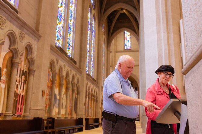 San Francisco's Grace Cathedral Self-Led Exploration - Authentic Voices and Real Experiences
