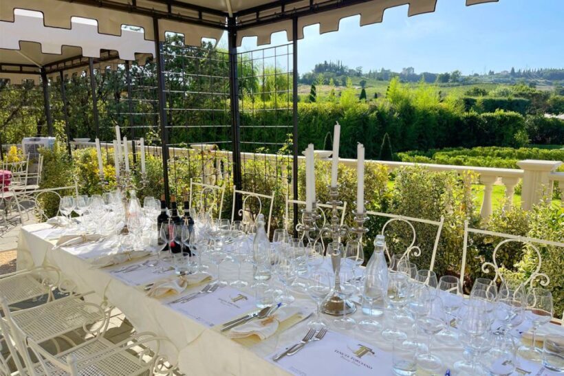 San Gimignano Dinner in terrace with vineyards view - FAQ