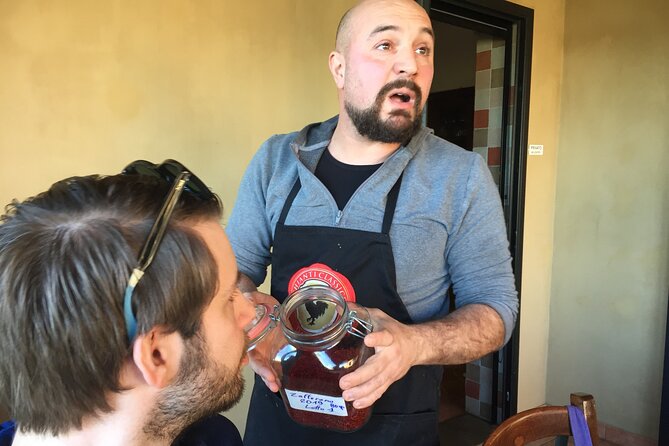 San Gimignano, Saffron and Vernaccia Wine from Florence - Key Points