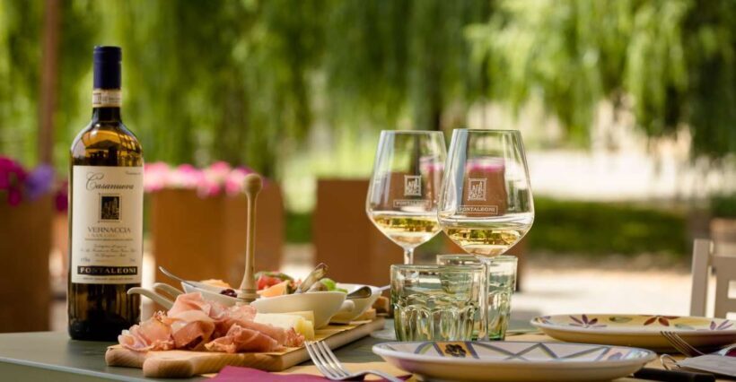 San Gimignano: Winery Tour with Wine Tasting and Lunch - The Lunch Experience: More Than Just a Meal