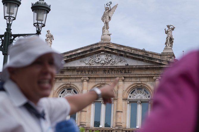 San Jose Walking and Bus City Tour - Dining and Refreshments