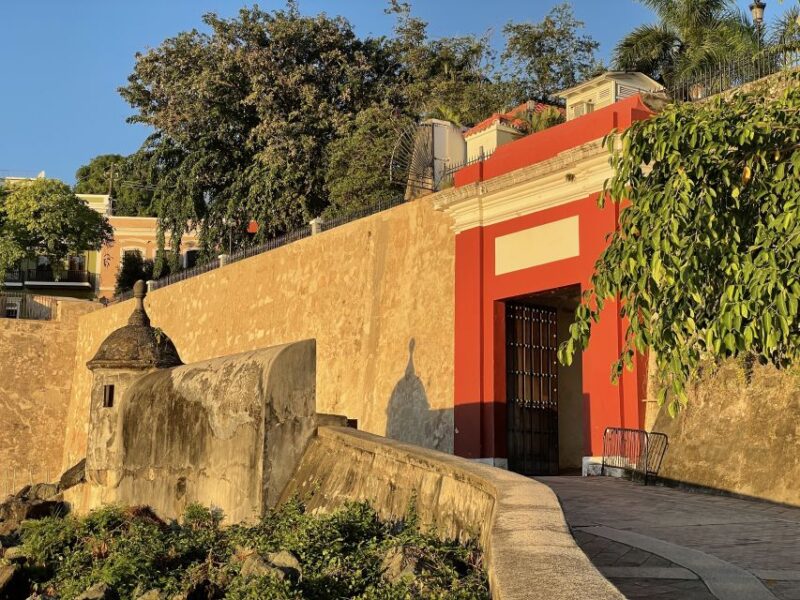 San Juan: Old Town Sunset Walking Tour - Key Historic Stops and Their Stories