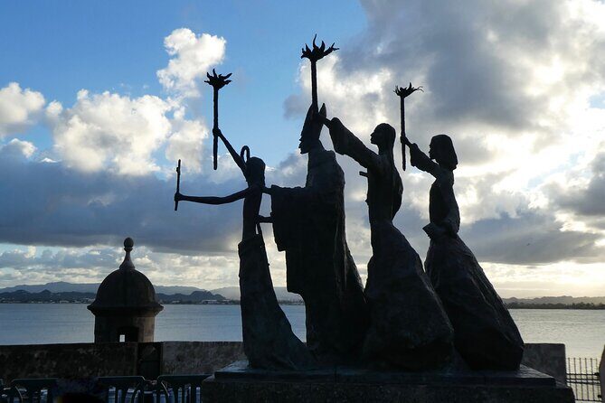 San Juans Historic Streets Audio Guided Walking Tour - Key Points