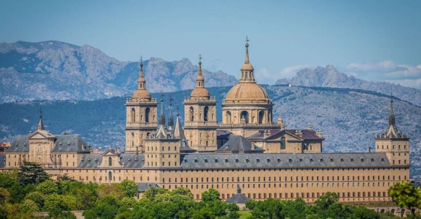 San Lorenzo de El Escorial Monastery: Private Tour - An In-Depth Look at the Tour Experience