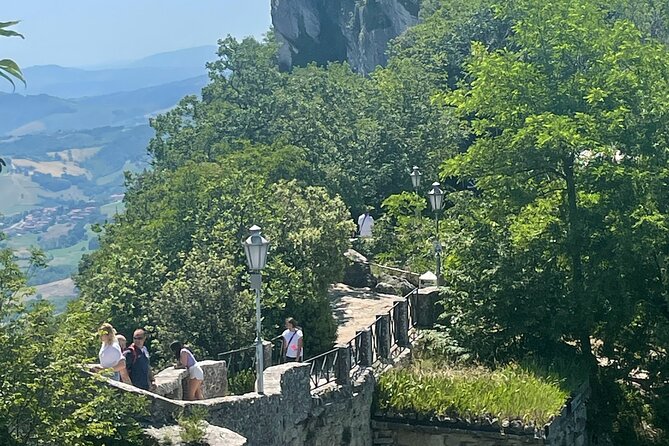 San Marino: A Self Guided Audio Tour - Accessibility and Private Tour