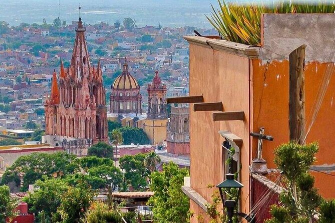 San Miguel de Allende Walking Tour - San Miguel de Allende Walking Tour Review: An Authentic Peek into Mexico’s Artistic Heart