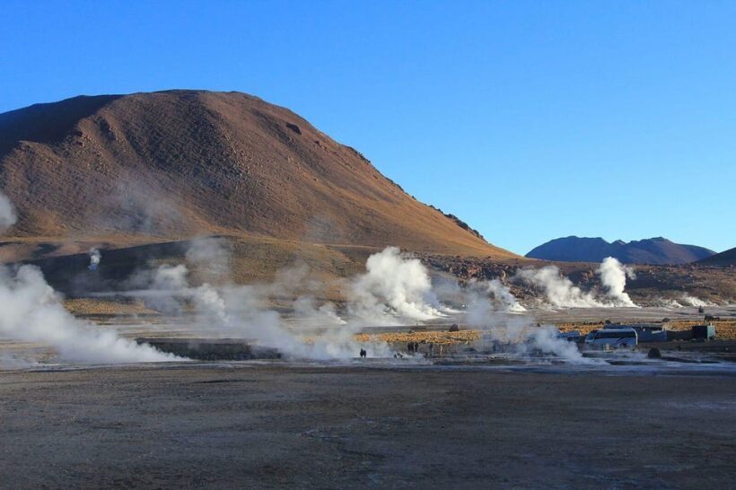 San Pedro de Atacama: Tatio Geysers and Machuca Tour - An Authentic Day in the Atacama Desert