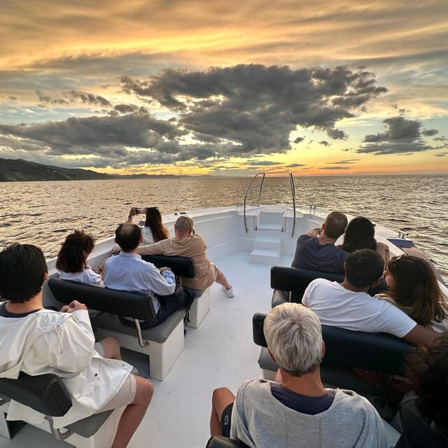 San Sebastian: 2 Bays Evening or Sunset Boat Tour with Cava - Key Points