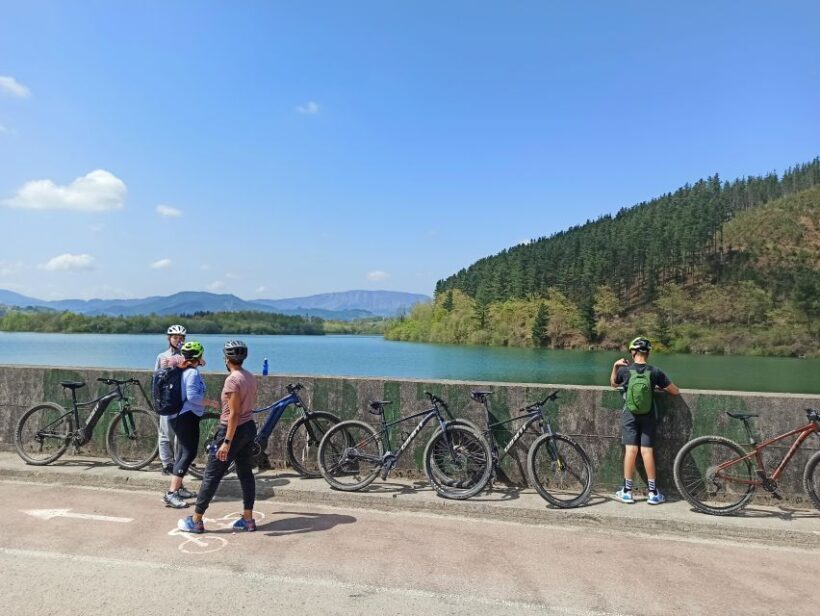 San Sebastián: Basque Country Mountain Bike Exploration - What the Reviews Say