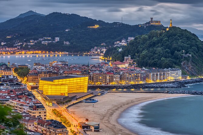 San Sebastian Historic Walking Tour in Small Group - Highlights of the Tour