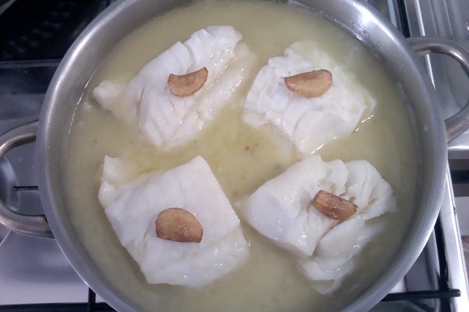 San Sebastián Private Food-Historical Tour & Meal at a Gastronomy Club - Guests Feedback