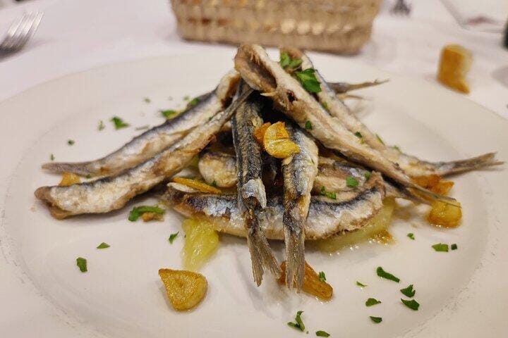 San Sebastián Walking Dinner Tour with Basque Bites - Who Should Consider This Tour?